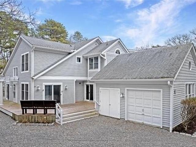 150 Cove Rd Unit 10, Vineyard Haven, MA 02568