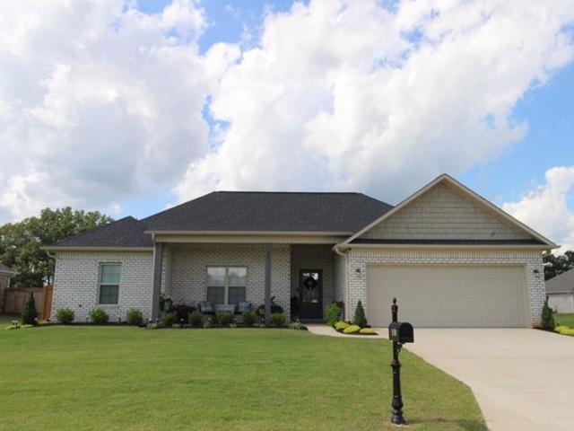 150 Cathryn Dr, Guntown, MS 38849