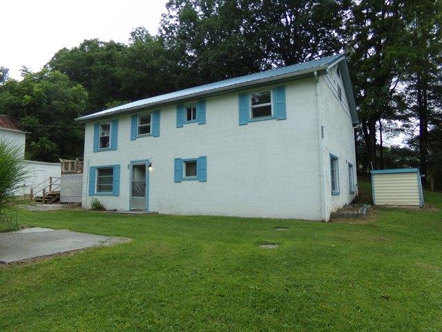 150 Candy Ln, White Sulphur Springs, WV 24986