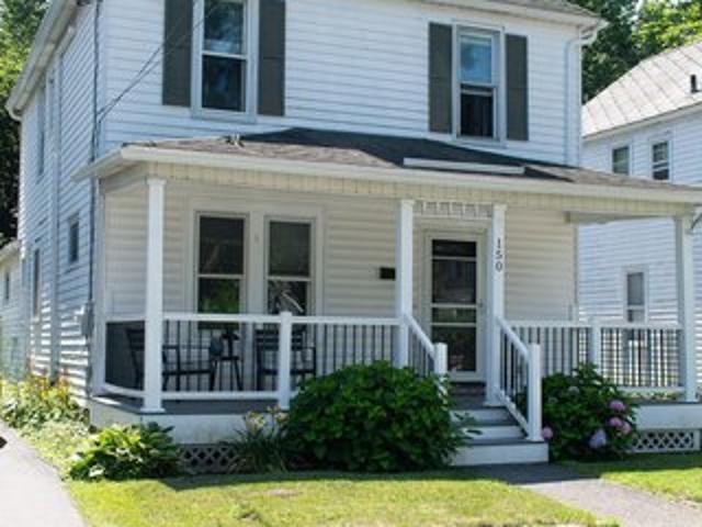 150 Clayton Rd, Schenectady, NY 12304