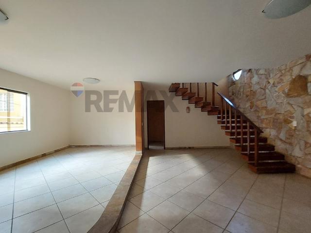 150 Área Útil Casa Alugar, 3 Dormitórios localizado em Rua Sebastião Viêira, 537, Betânia, Belo Horizonte, Minas Gerais, 30580370 | Brasil