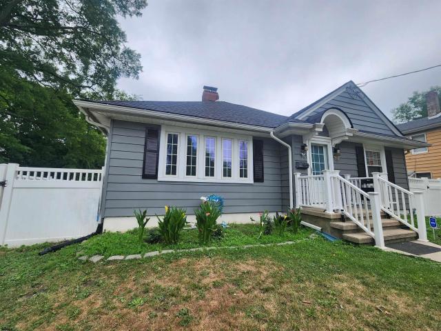 150 Belmont