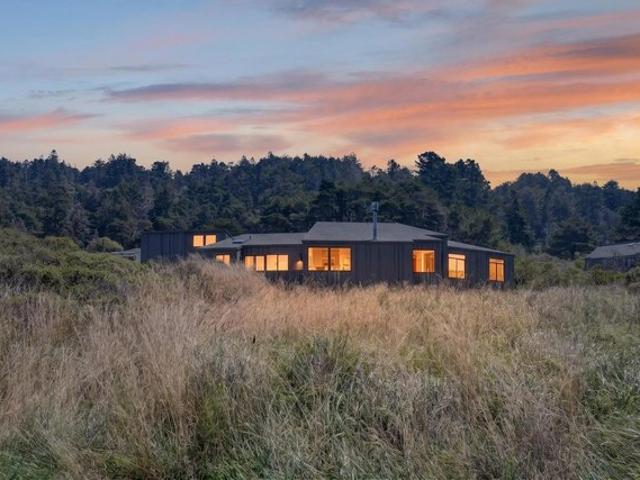 150 Black Pt, The Sea Ranch, CA 95497