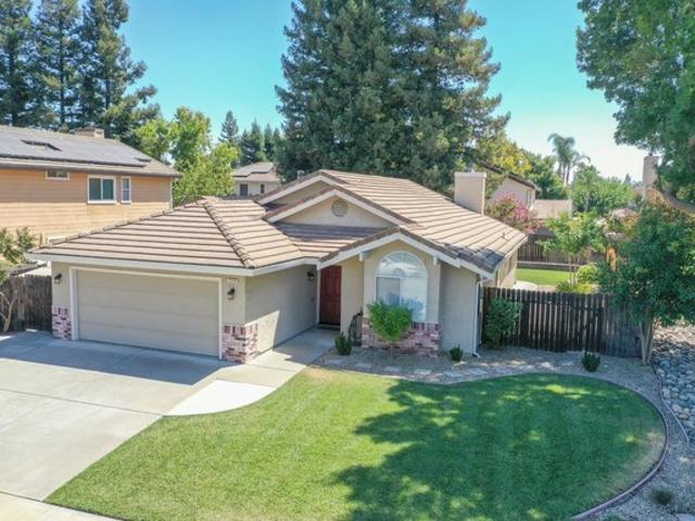 150 Bloom Dr, Dixon, CA 95620