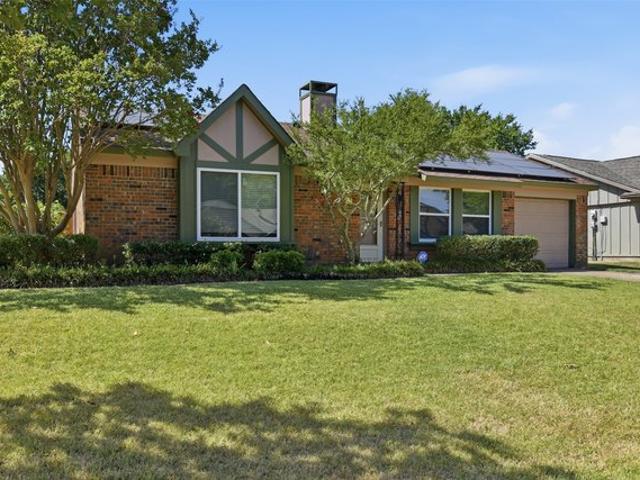150 Brockway Dr, Rockwall, TX 75032