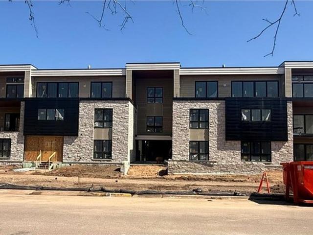 150 Broadway Ave S Unit 2A, Wayzata, MN 55391
