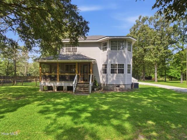 150 Gold Finch Ln, New Bern, NC 28560