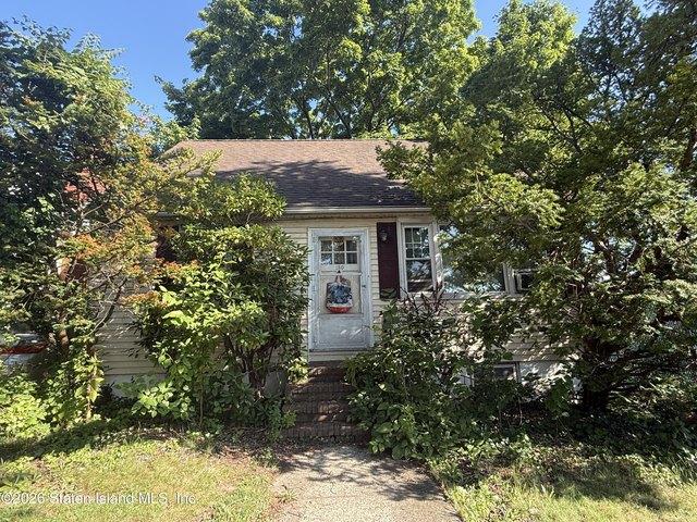 150 Glenwood Ave, Staten Island, NY 10301