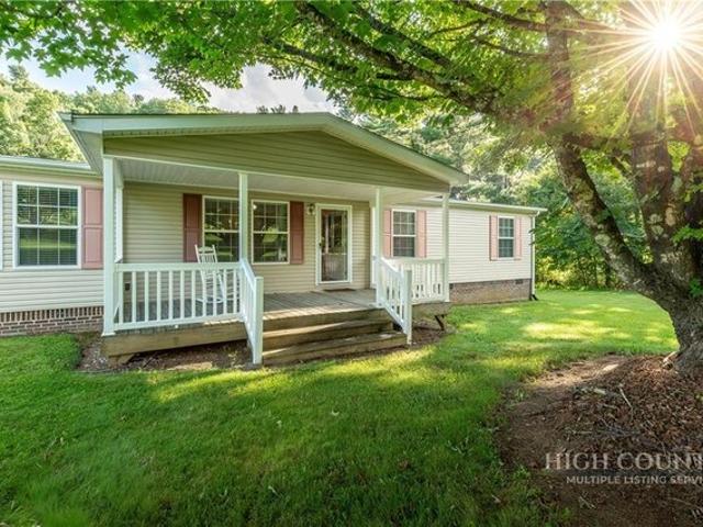 150 Grizzly Ln, Boone, NC 28607