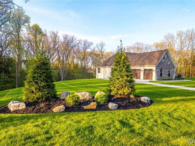 150 Delcreek Ests Dr, Foristell, MO 63348 | MLS #26018 | Compass