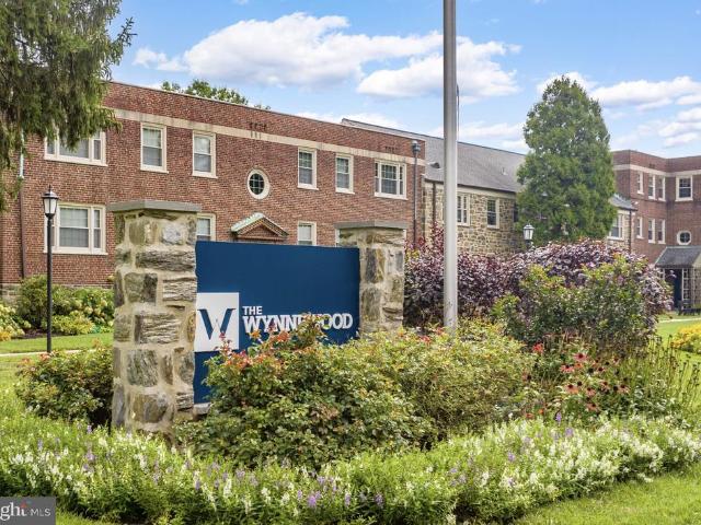 150 E Wynnewood Road # 18H