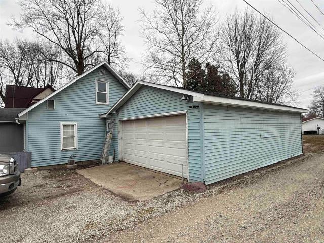 150 E Pleasant Street