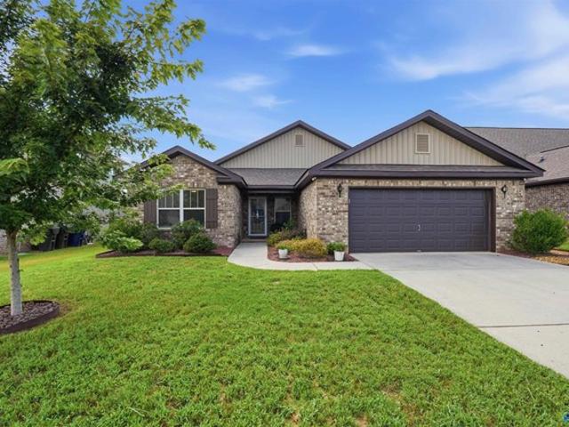 150 Edgestone Dr, Madison, AL 35749