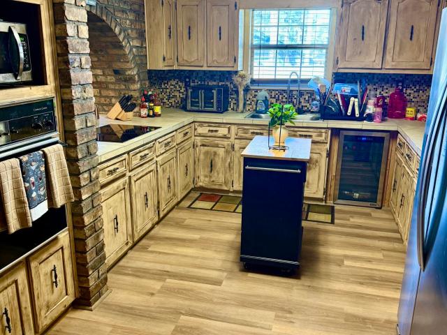 150 Foxwood Cove