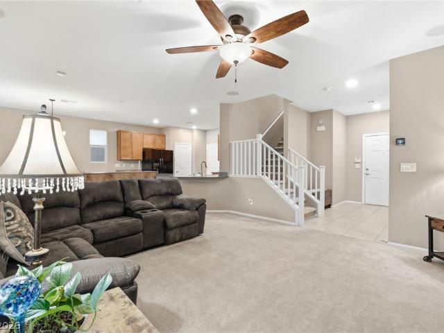 150 Fulgora St, Henderson, NV 89074 | MLS #2787