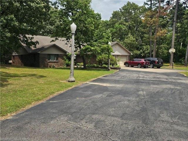 150 Kern Ln, Paris, AR 72855
