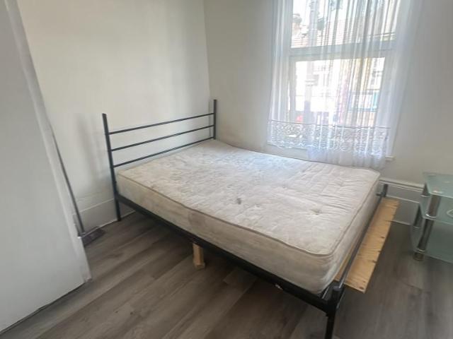 150 Hoe Street, Walthamstow, London E17, Studio to rent, £997 pcm | PrimeLocation