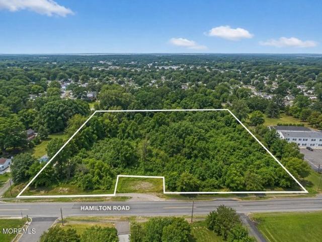 150 Hamilton Rd, Tinton Falls, NJ 07724