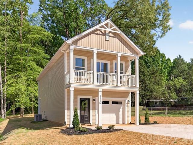 150 Hansard Dr, Charlotte, NC 28214