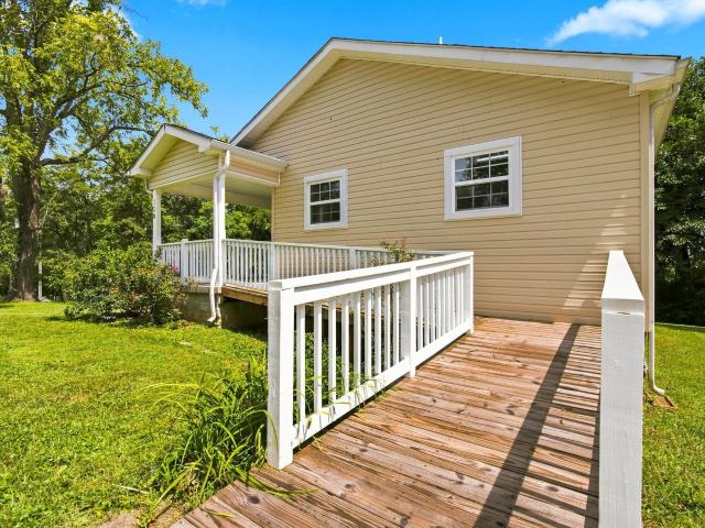 150 Higdon Ln