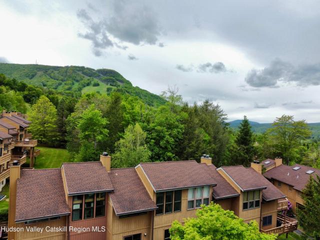 150 Hunter Drive S5