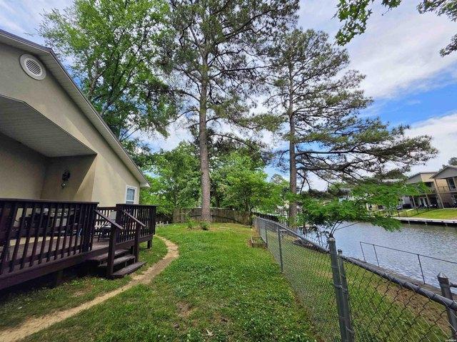 150 Lakeaire Ter, Hot Springs, AR 71913
