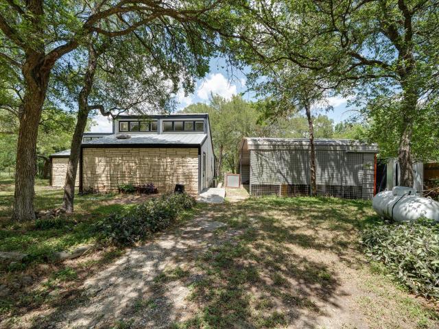 150 Lakeview Dr
