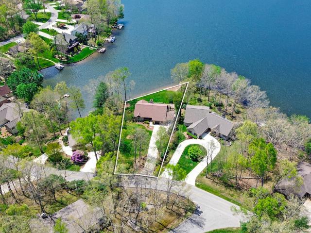 150 Lakewood Drive