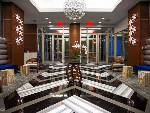 150 Las Vegas Boulevard 1114