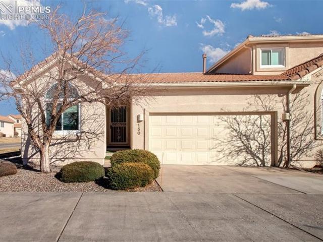 150 Luxury Ln, Colorado Springs, CO 80921