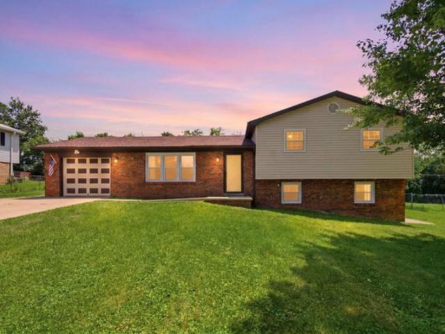 150 Mountain View Dr, Berea, KY 40403
