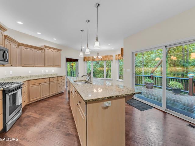 150 Mountain View Drive