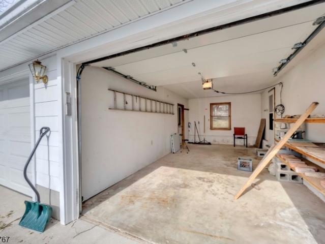 150 Mohican Rd