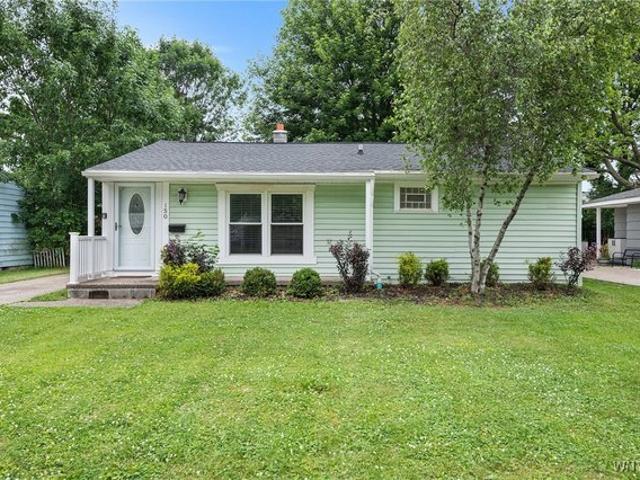 150 Meadow Lea Dr, Buffalo, NY 14226