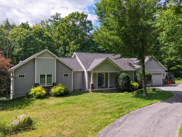 150 N Greenfield Rd, Porter Corners, NY 12859