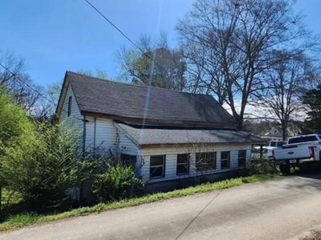 150 Nix Street