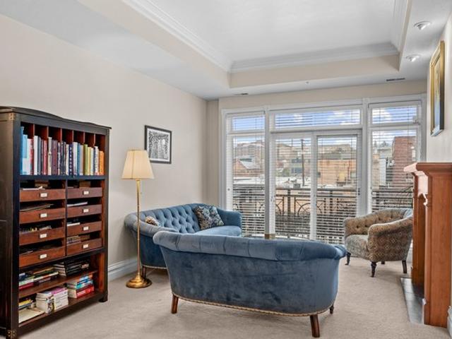 150 S 300 E Apt 307, Salt Lake City, UT 84111