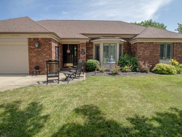 150 S Tamarac Dr, Winchester, IN 47394