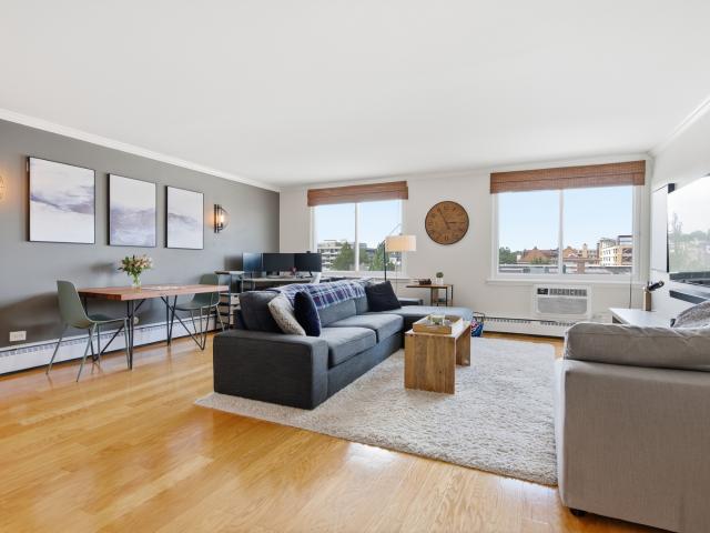 150 S Oak Park Avenue S # 401