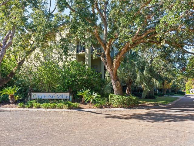 150 Salt Air Dr, Unit 201, St. Simons Island, GA 31522 | MLS #1660