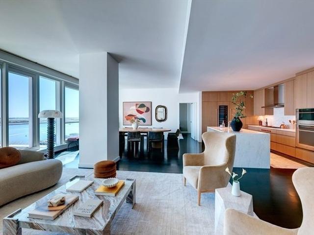 150 Seaport Blvd Ph 2C, Boston, MA 02210