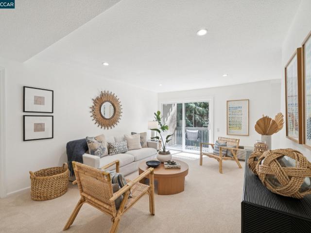 150 Sharene Ln, Unit 207, Walnut Creek, CA 94596 | MLS #41125