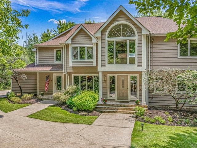 150 Sterncrest Drive