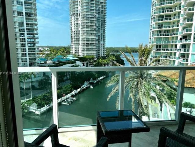150 Sunny Isles Blvd #1 805 Sunny Isles Beach, FL 33160