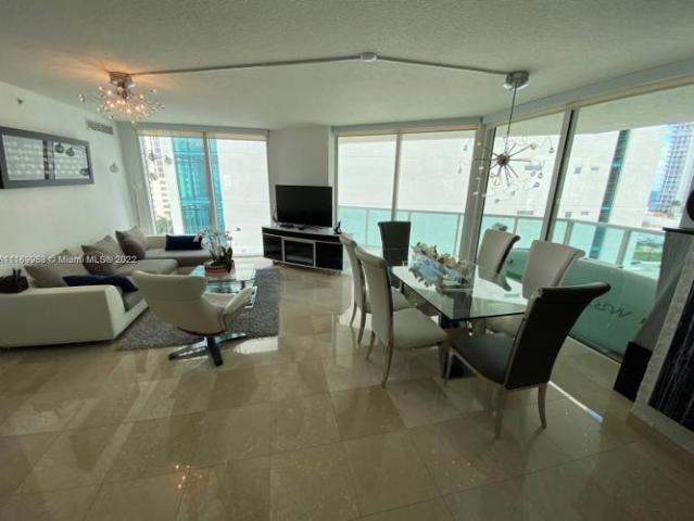 150 Sunny Isles Blvd #1 901 Sunny Isles Beach, FL 33160