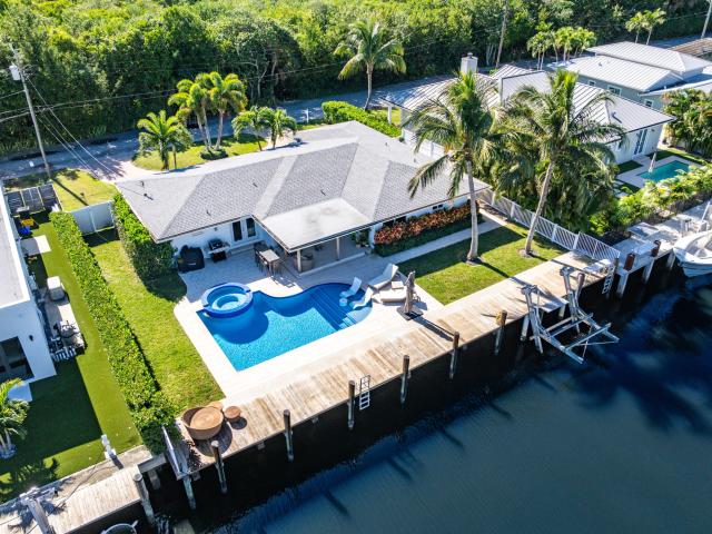 150 Periwinkle Dr, Hypoluxo, FL 33462 | MLS #R11156 | Compass