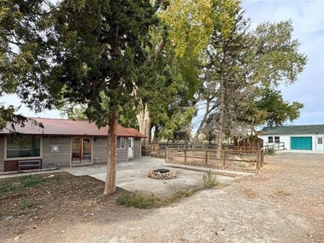 150 Road 5N, Powell, WY 82435