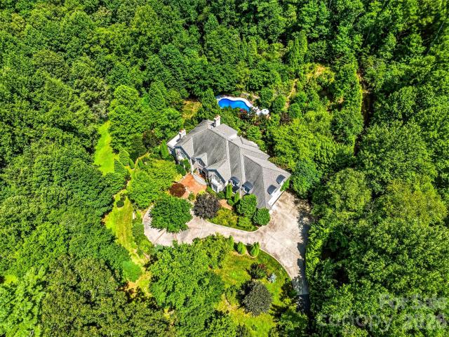150 Rainbow View Drive
