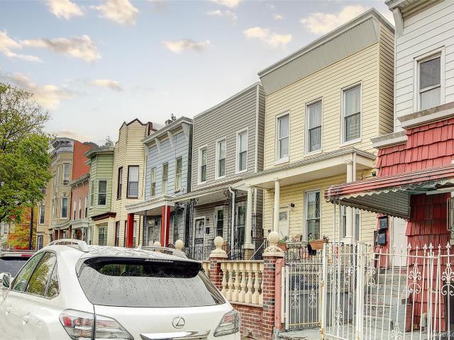 150 Ridgewood Avenue