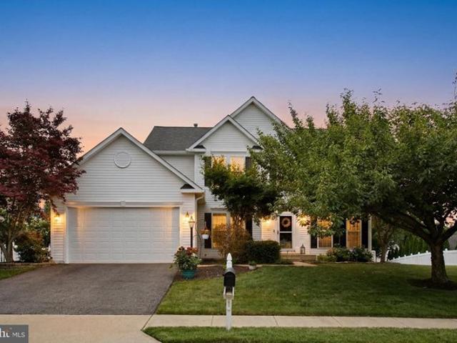 150 Riggs Rd, Fredericksburg, VA 22405